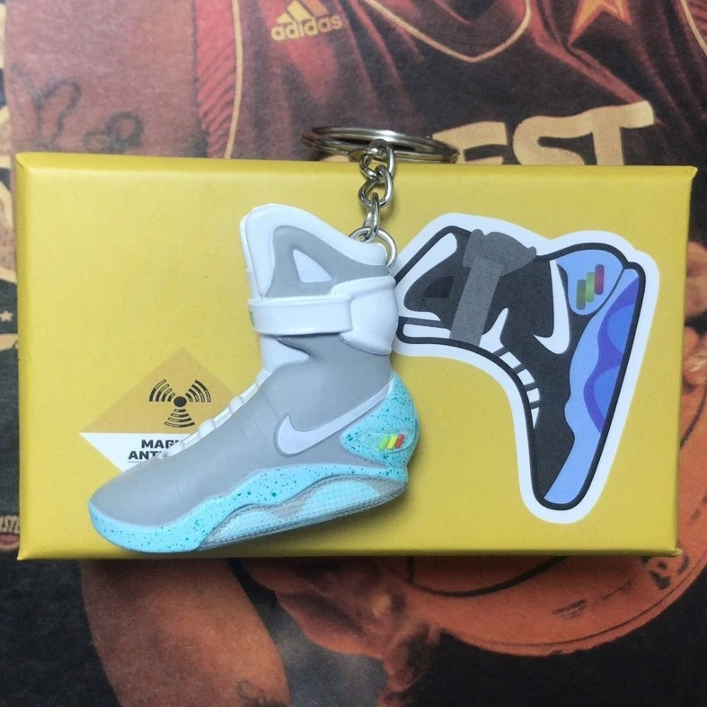 Wholesale 3d Plastic Yeezy 350 V2 Air Jordan1 Shoes Sneaker Keychain ...