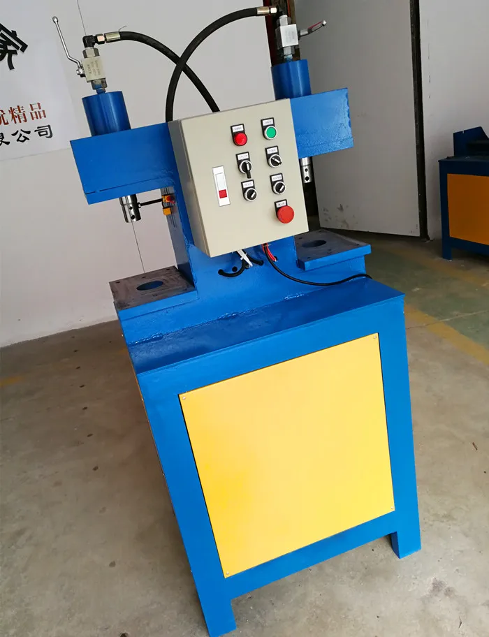 Wrought Iron Metal Scroll Bender - Precision and Efficiency