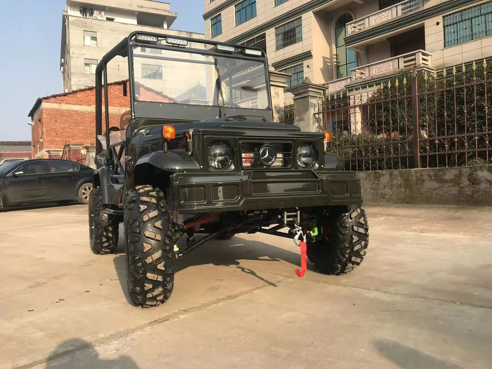 4 Seater Off Road Electric Utility Vehicle With Free Maintenance Long ...