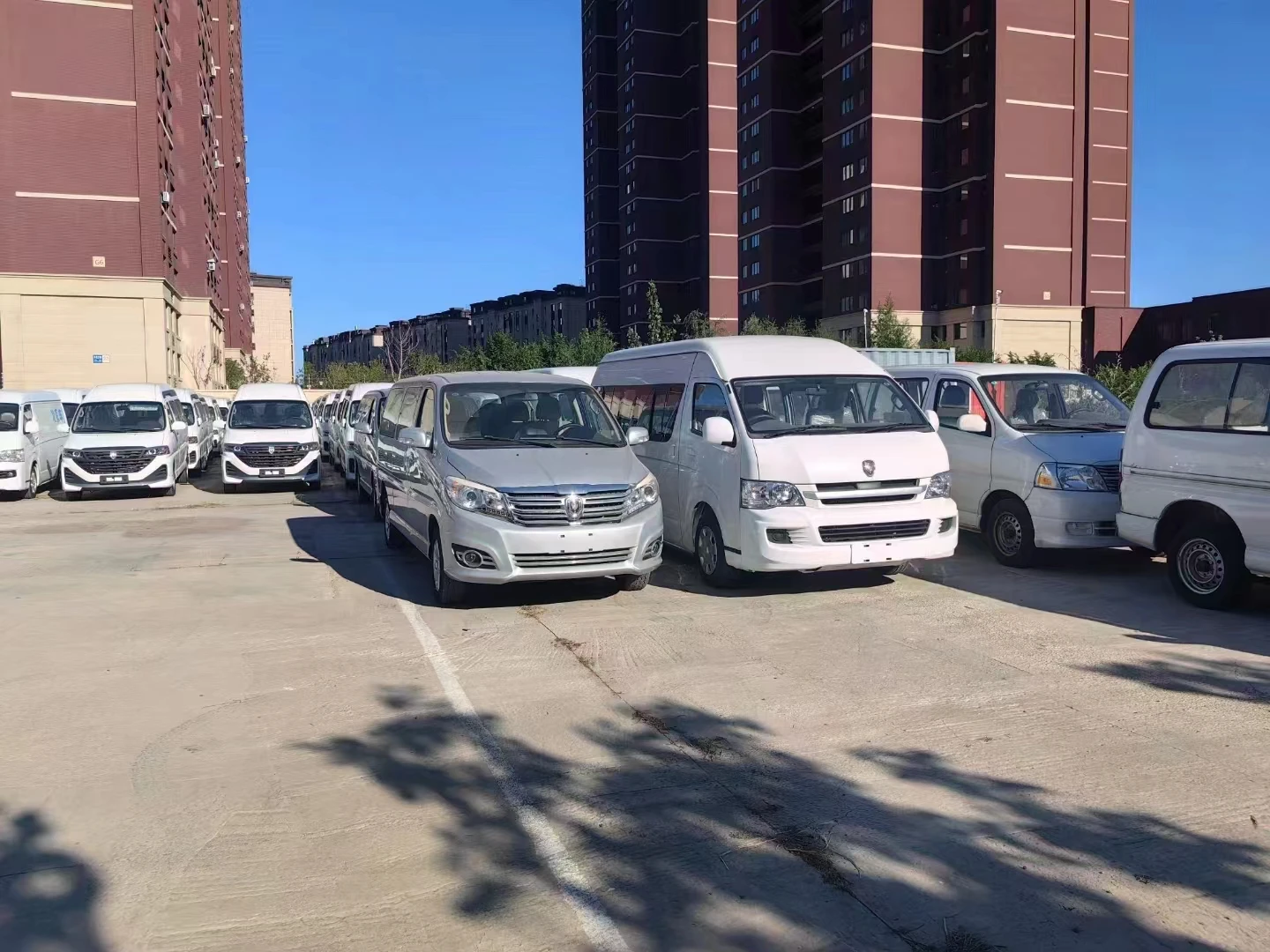 New Mini Bus for Sale - Jinbei Ambulance Bus with 6 Seats