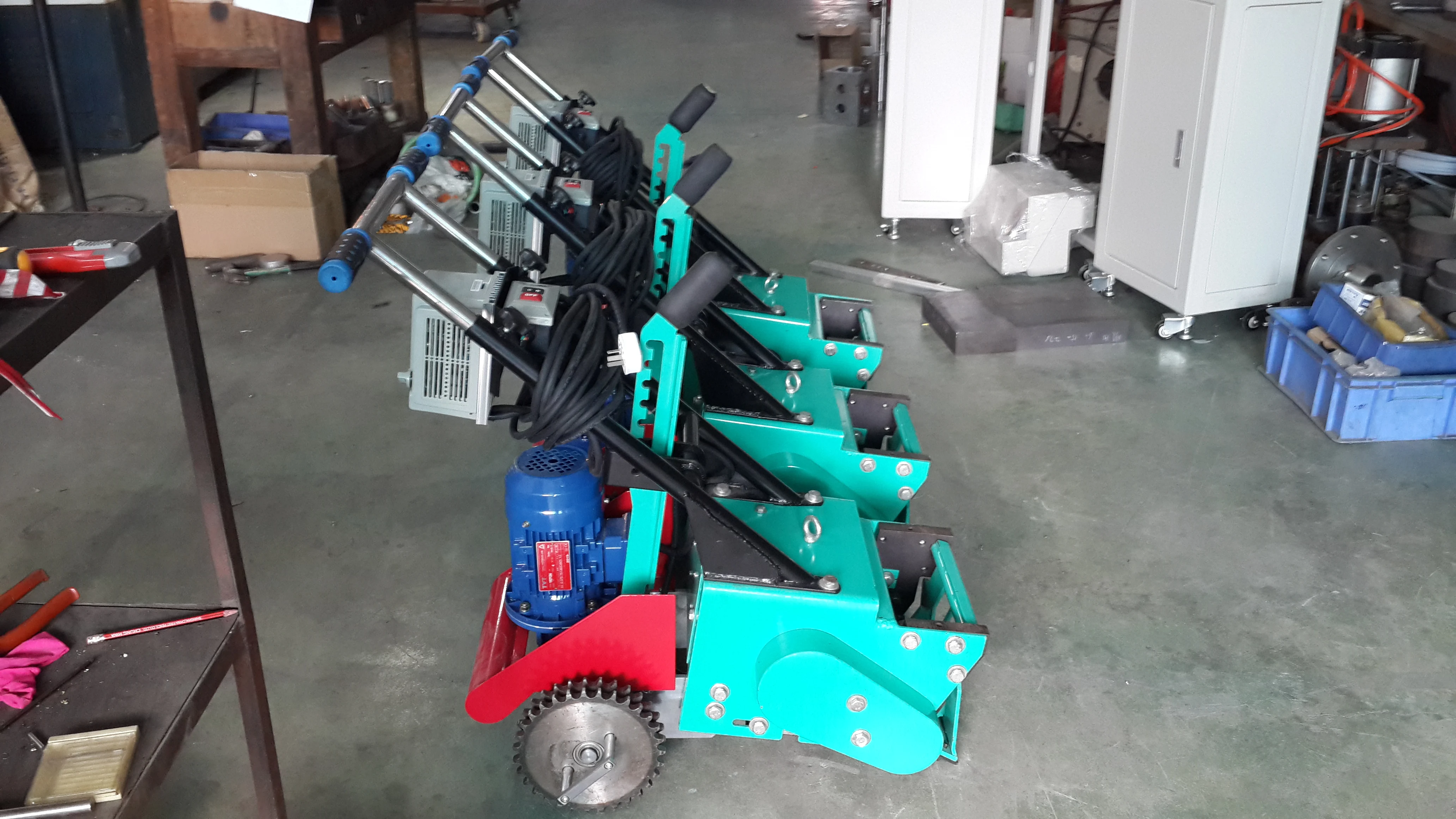 Plastic Runway Refurbishment Processor Ground Scraper Device Plastic ...