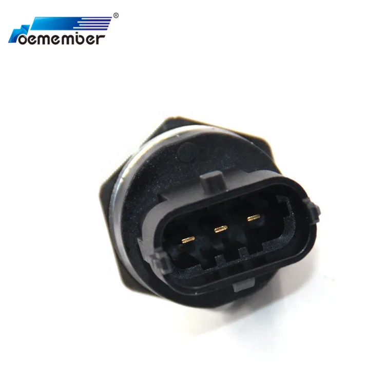 Fuel Rail Pressure Sensor 0281002921 for VOLVO & Renault