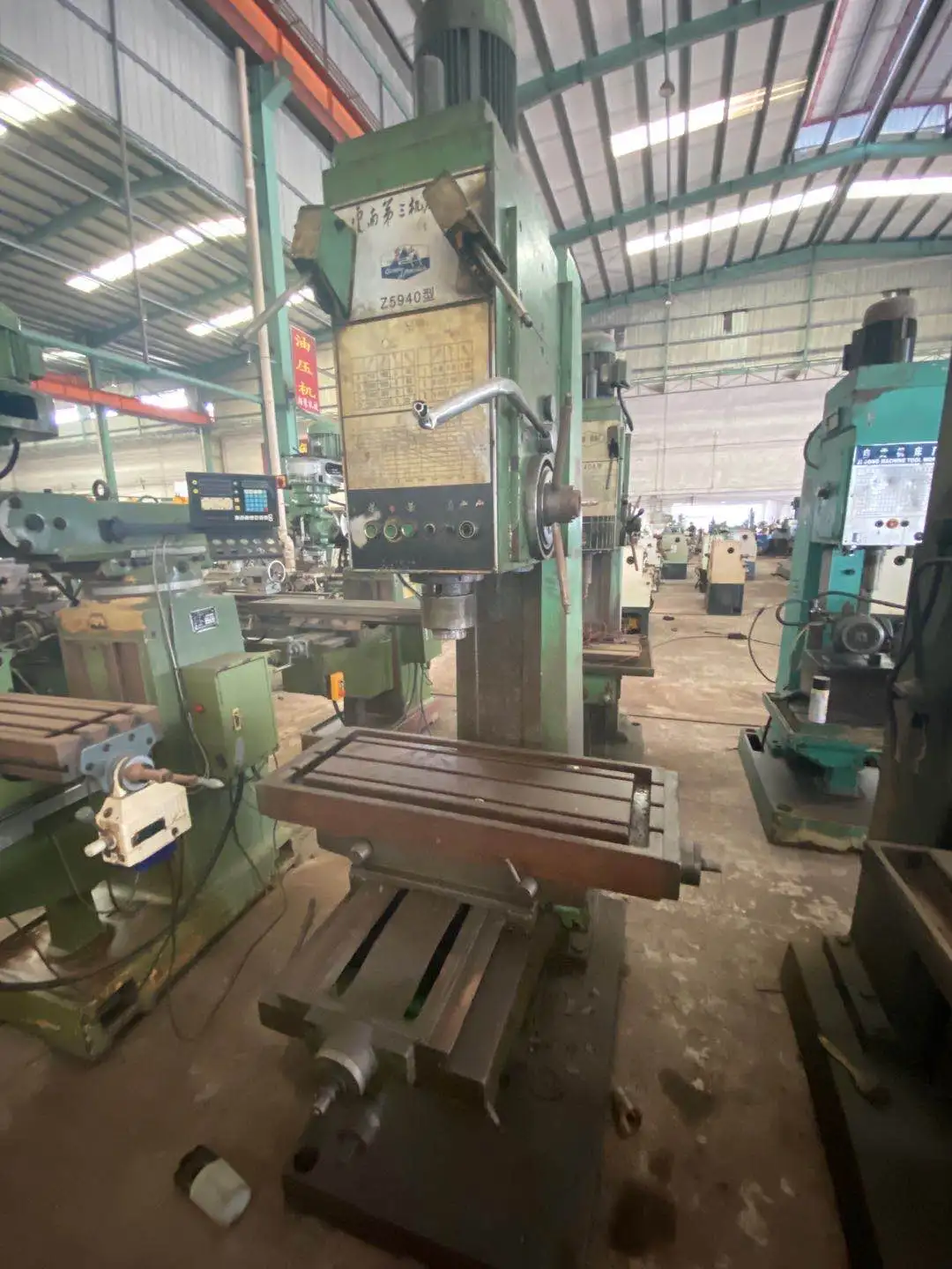 High-precision Second-hand Vertical Drilling Machine Z5904 Metal Radial ...