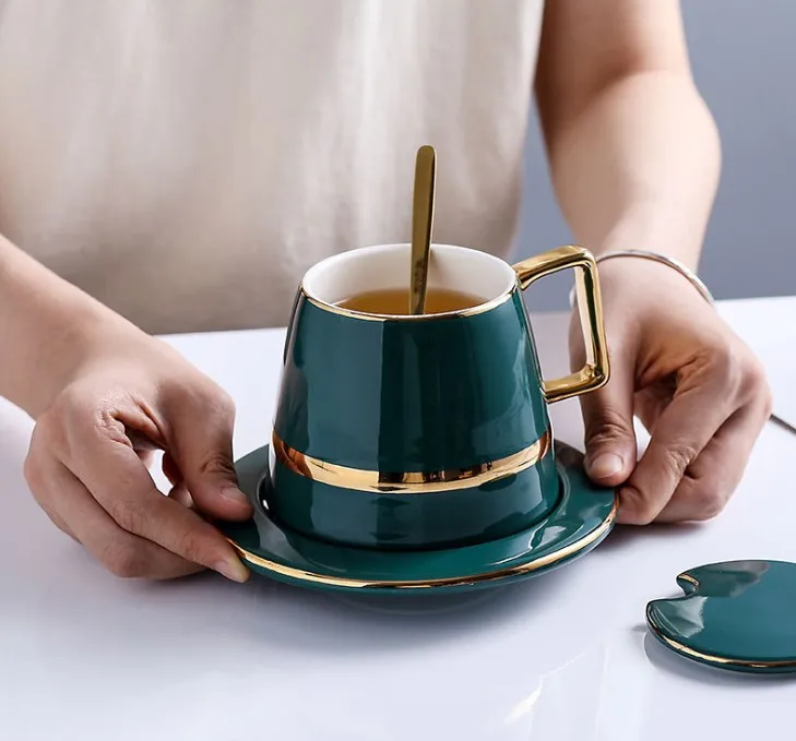 European Style Painted Gold Coffee Cups And Saucers Green High-end ...