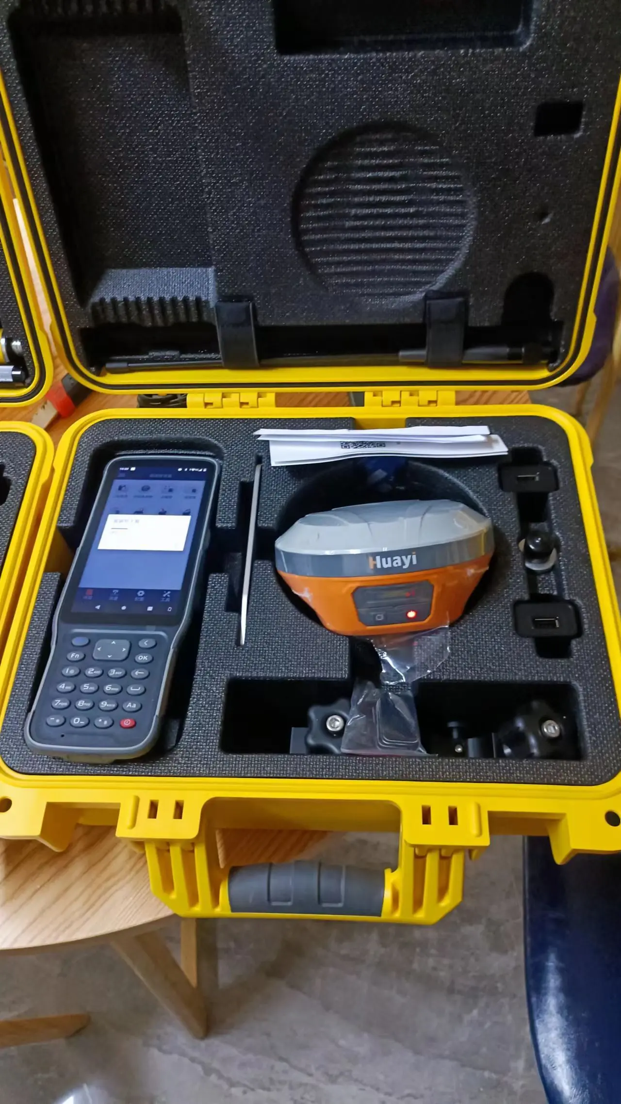 Chc E90 Gps Antenna Surveying System Cheap Price Gnss Rtk Receiver - Buy Chc E90 Gps,Antenna ...