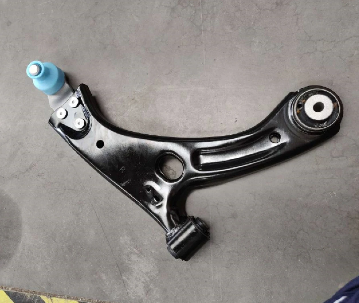 NAP Auto Lower Control Arm Assembly for GEELY Tugella Xingyue FY11 ...