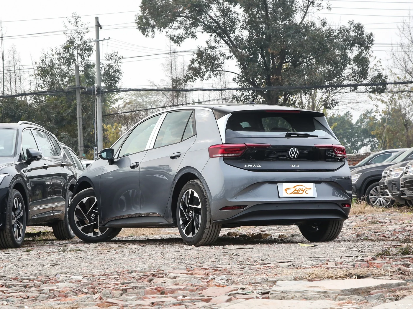 2023 Vw Id3 Hot Selling Seats Mileage 607 Km Vw Id3 Volkswagens Electric Car - Buy Vw Id3 hot ...