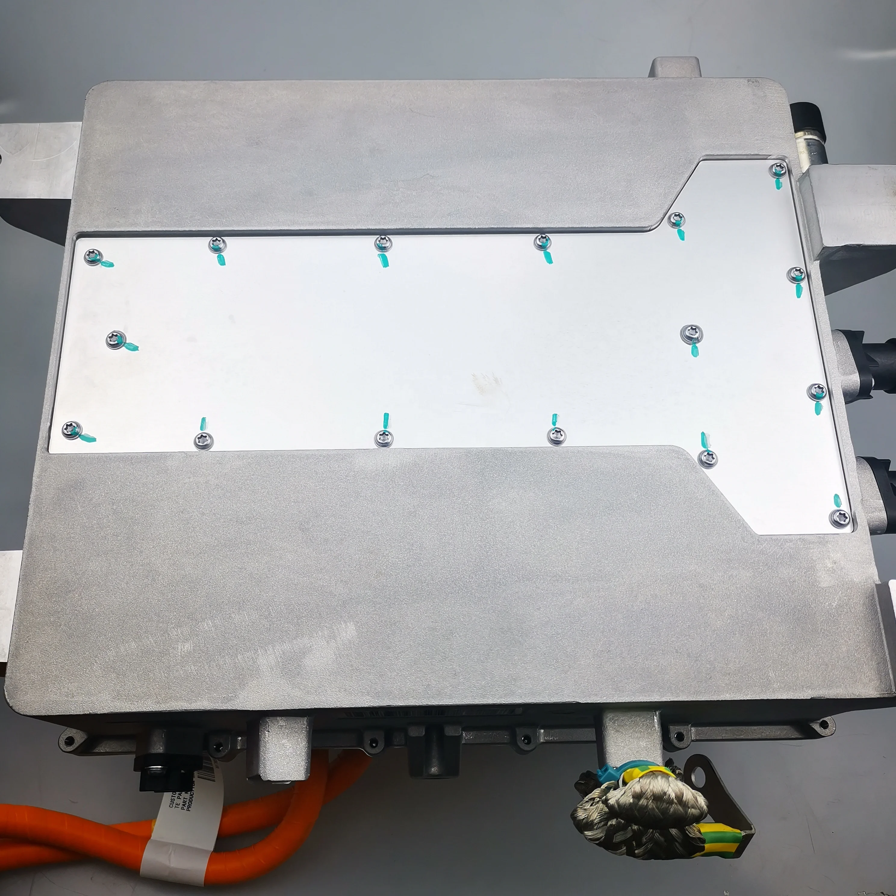 SAIC MAXUS EV30 Charging and Distribution Unit Assembly