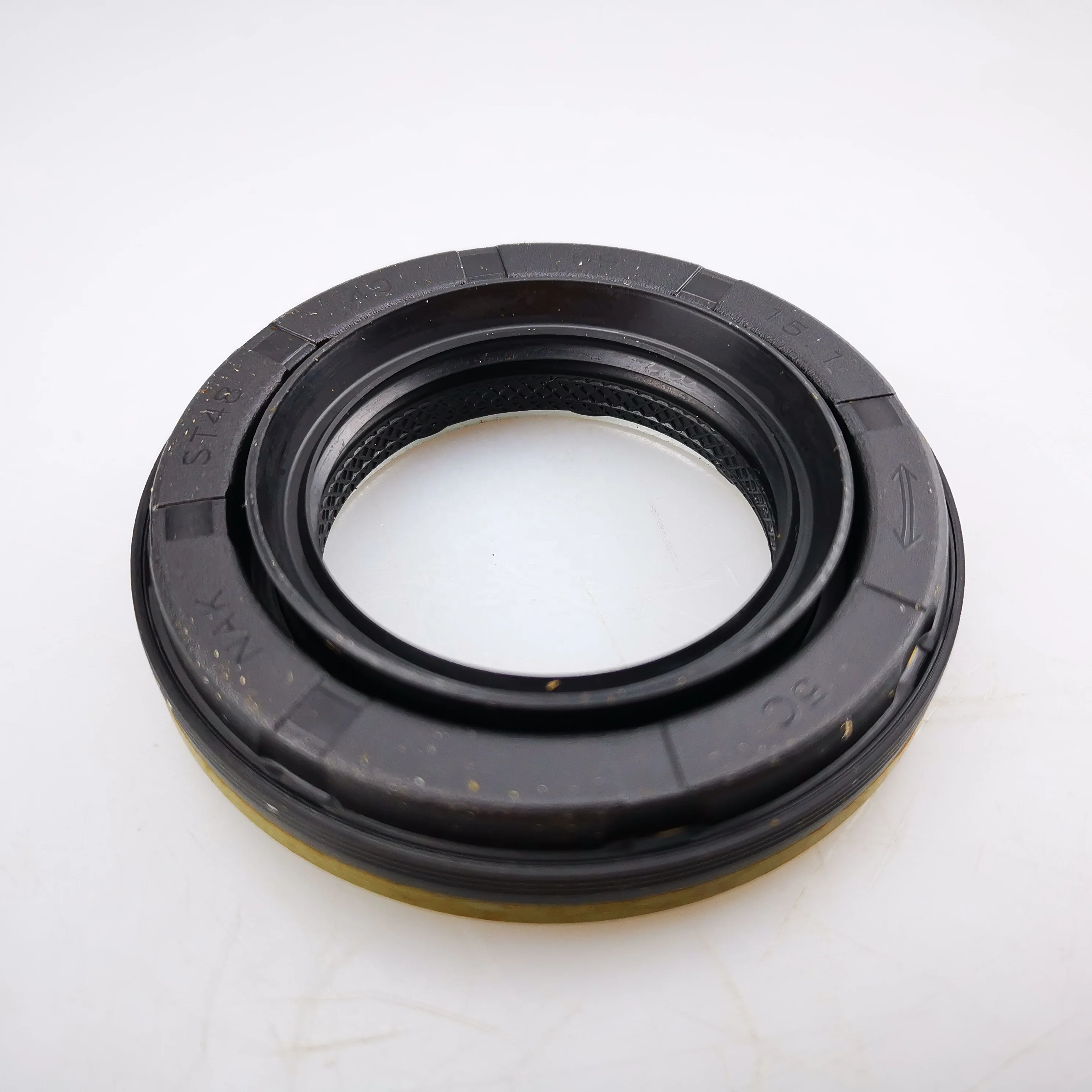 Saic Maxus T60 Original Front Axle Output Oil Seal C00364754 C00089553 ...