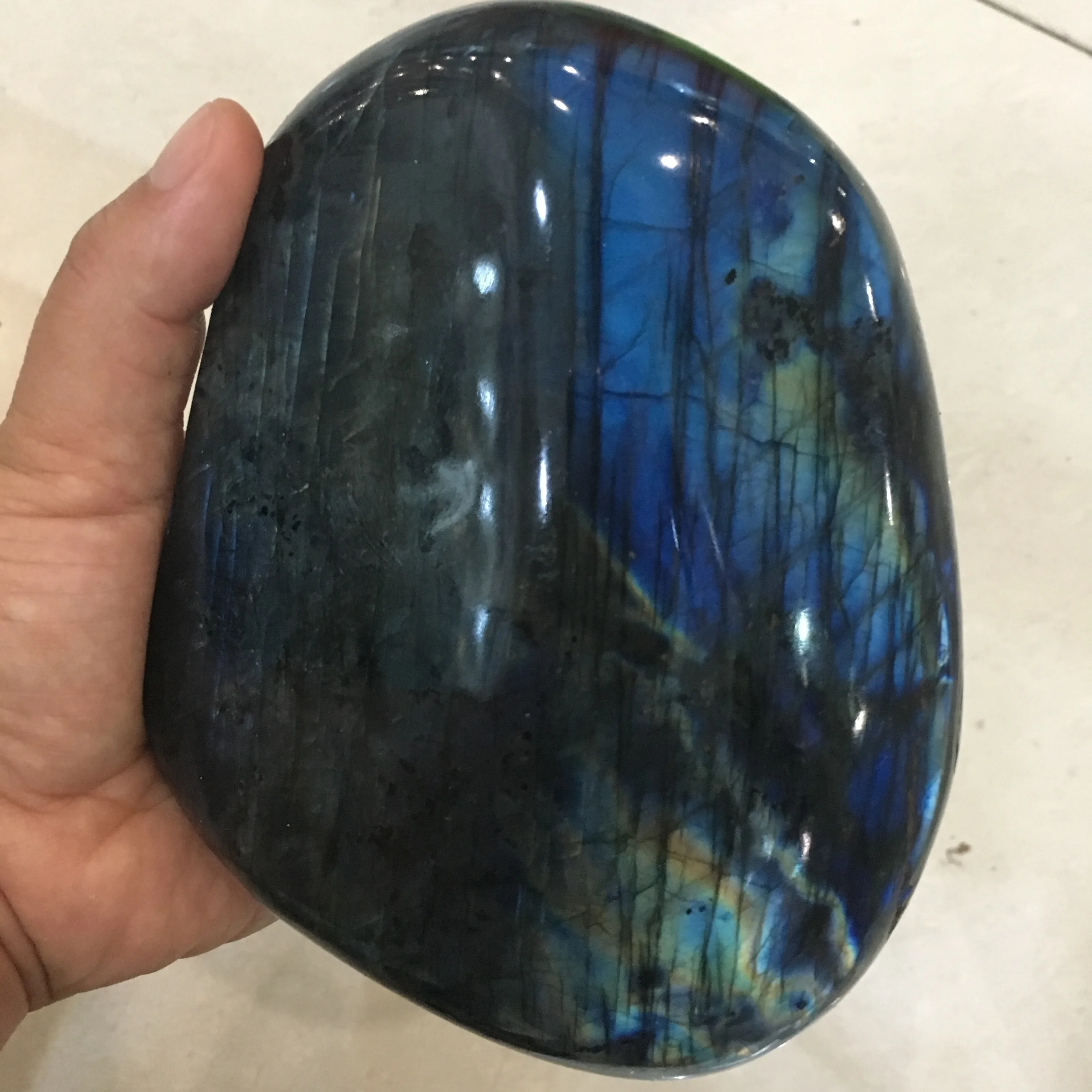 Wholesale Large Size Natural Rainbow Light Labradorite High Quality ...