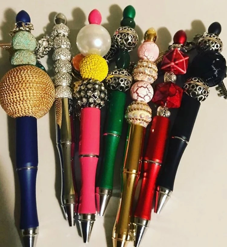 Beading Magnification - Creative Add a Bead Magnifying Glass