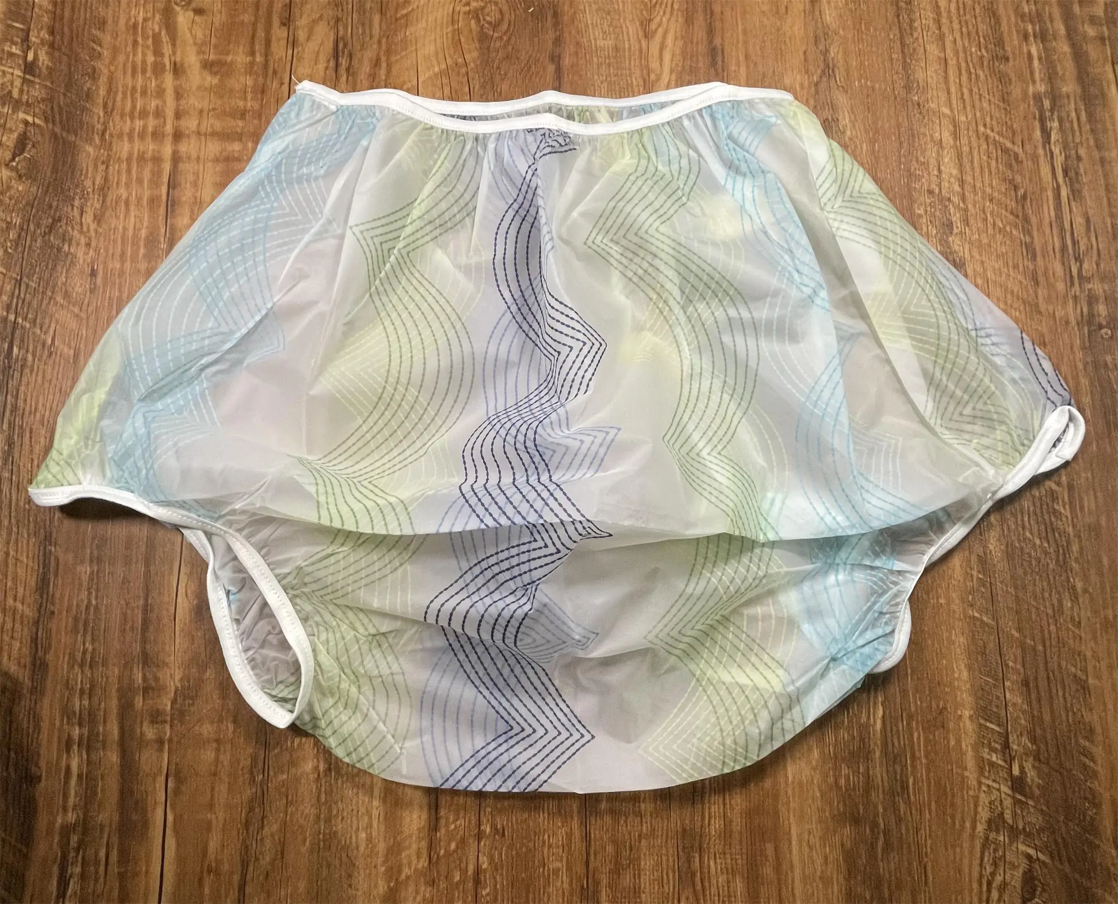 Wholesale Reusable Adult Plastic Diaper Pants Waterproof Pants ...