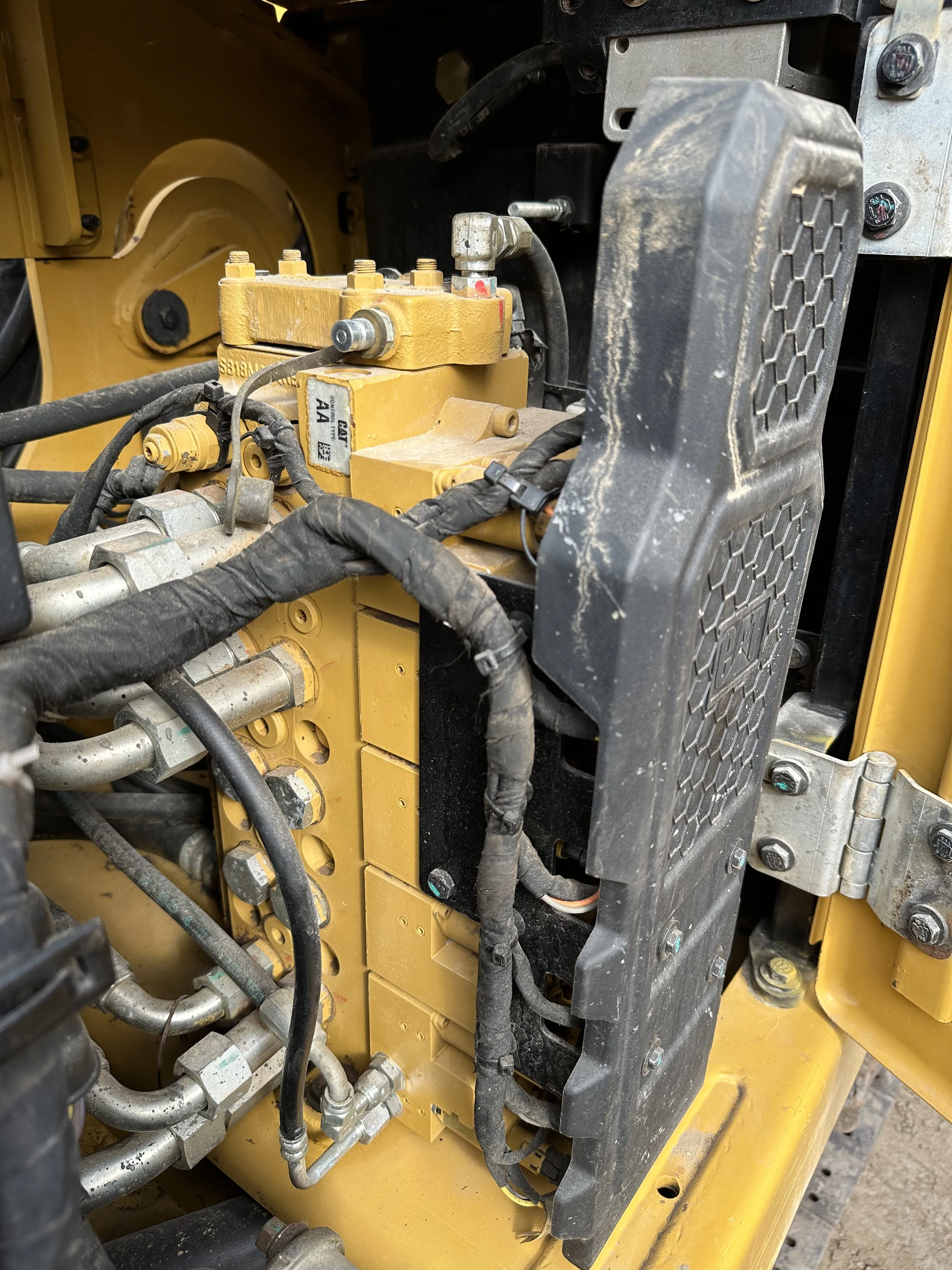 New Arrival Original Made Used Excavator Caterpillar Cat 307.5 Crawler ...