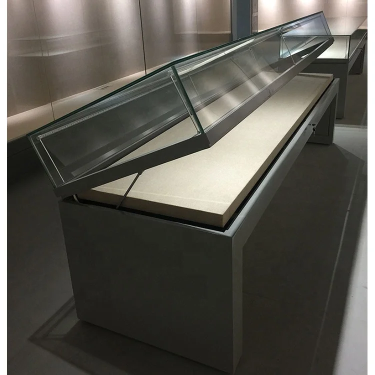 Metal Museum Display Table with Tempered Glass Cube