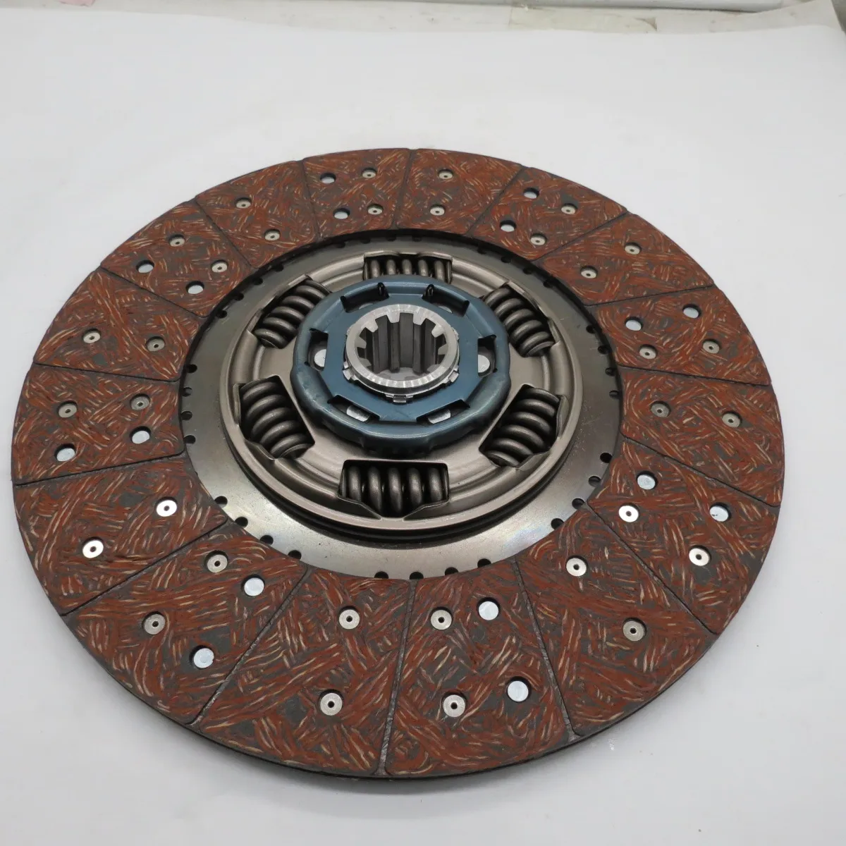 Heavy Duty Truck Spare Parts 395 Clutch Driven Disc Factory Price - Buy Heavy Duty Truck Spare ...