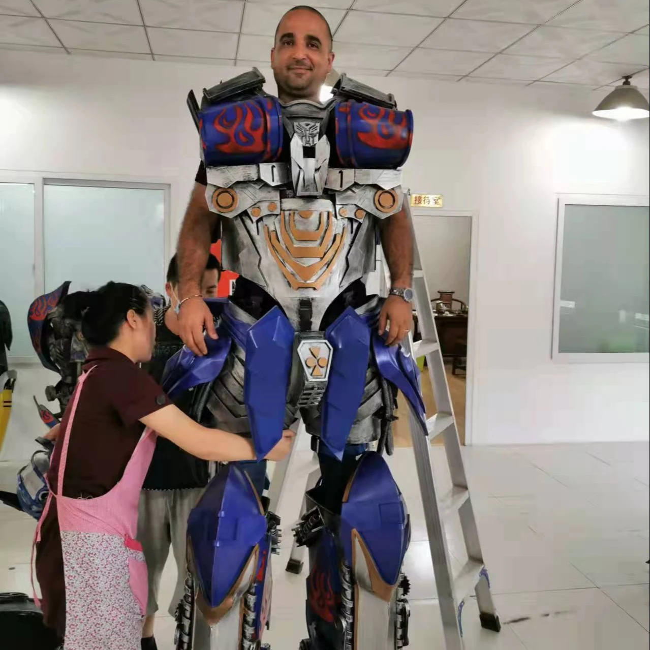 Life Size Realistic Adult Robot Costume - Perfect for Parties