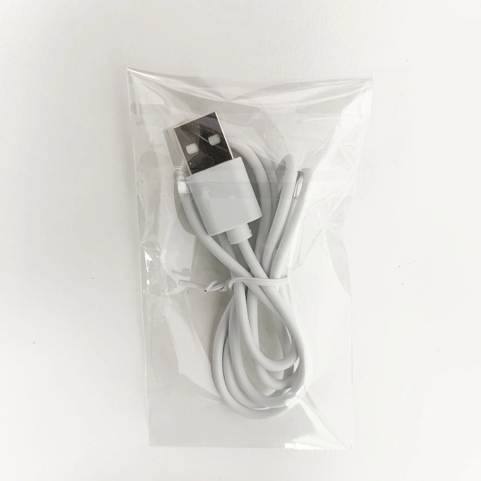 USB to Type-C 2A Fast Charging Data Cable with Humidifier Fill Light ...