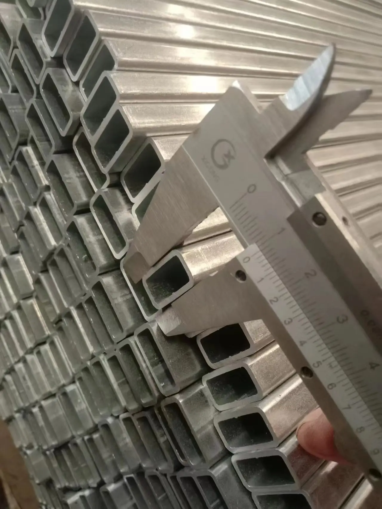 Cold Rolled Pre Galvanized Welded Square / Rectangular Steel Pipe/tube ...