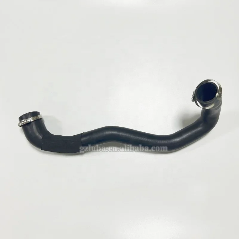 Turbo Intercooler Hose LR024517 LR050248 for Land Rover