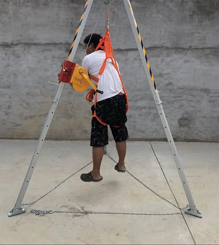 Aluminum Emergency Rescue Tripod Safety Tripod And Winch - Buy Lifting ...
