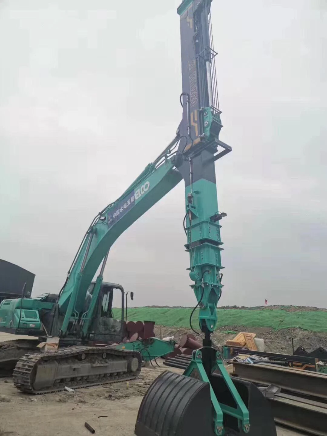 27m Long Boom Clamshell Telescopic Arm for Excavator