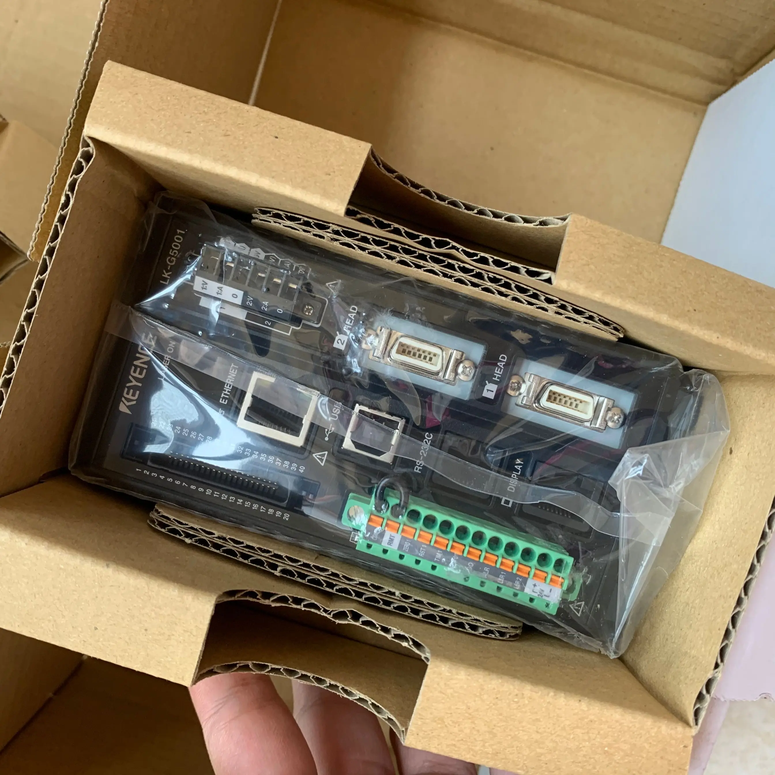 Keyence Lk-g5001p Ultra High-speed/high-accuracy Laser Displacement ...