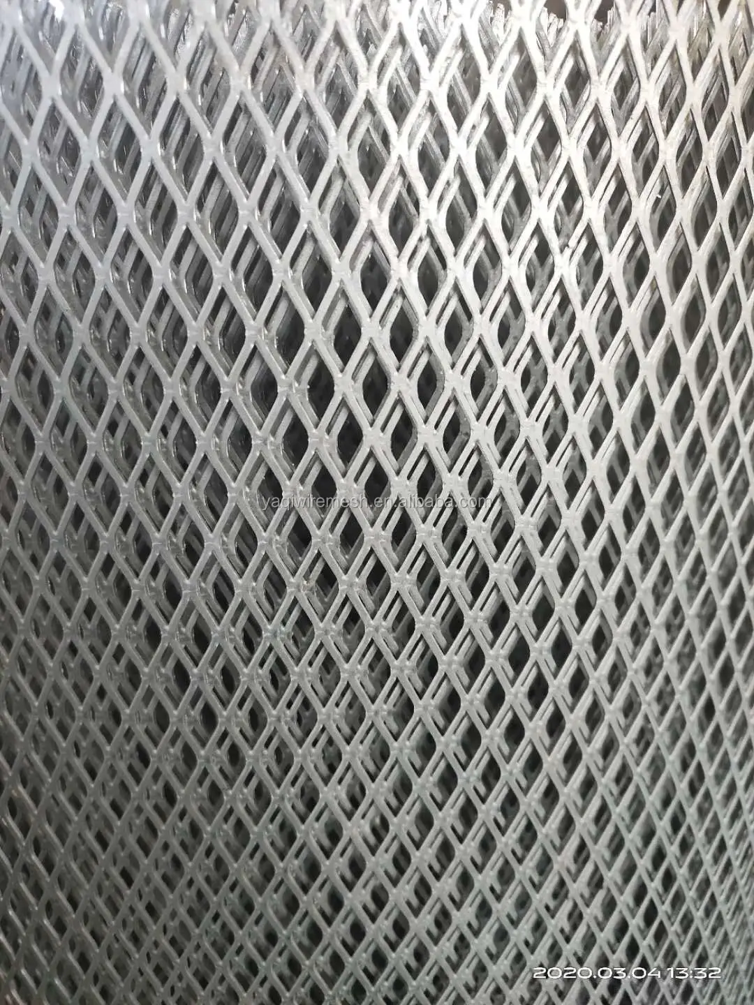 Thin Expanded Diamond Metal Mesh - Durable & Versatile