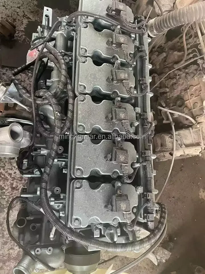 Sinotruk HOWO Diesel Engines - 371 to 420 HP Power Solutions