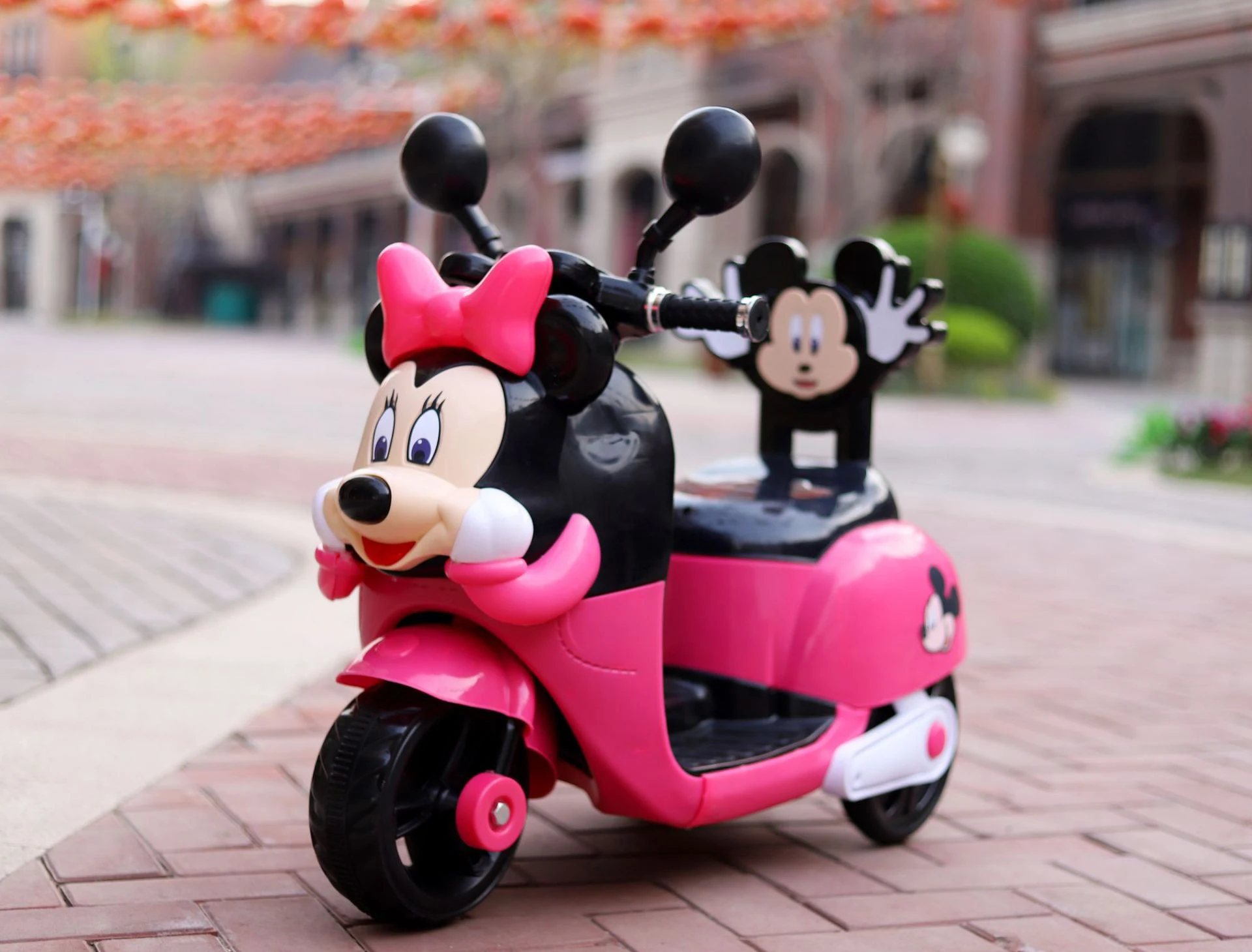 Artificial Mini 12v Kids Flashing Ride On Remote Control Car With ...