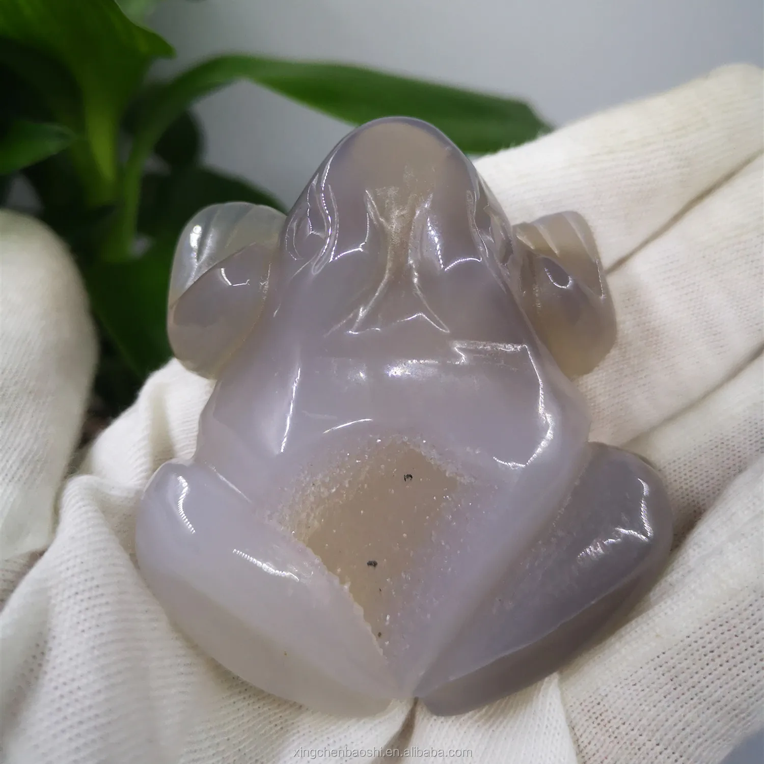 Shop High Quality Agate Crystal Geode Carved Frog Wholesale