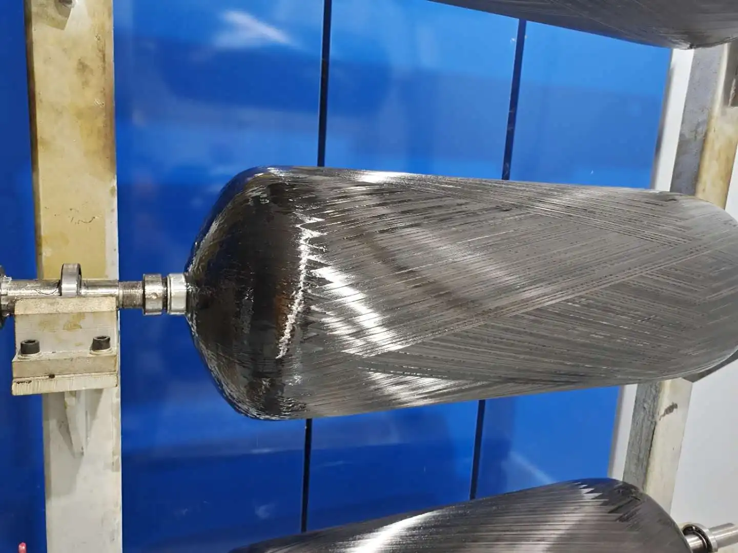High Pressure Type 4 CNG Composite Cylinder - 130L Carbon Fiber Tank ...