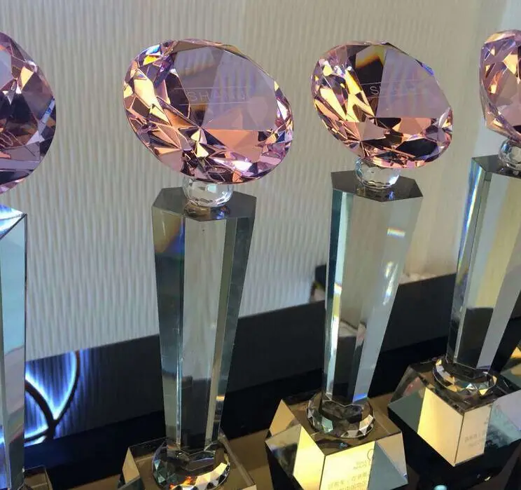 Pink Diamond Crystal Award Trophy MH-J0784 - Minghuang