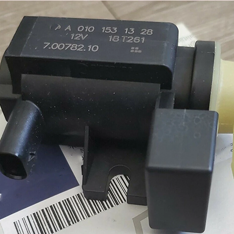 A0101531328 Engine Pressure Valve Control Valve For Mercedes-benz ...