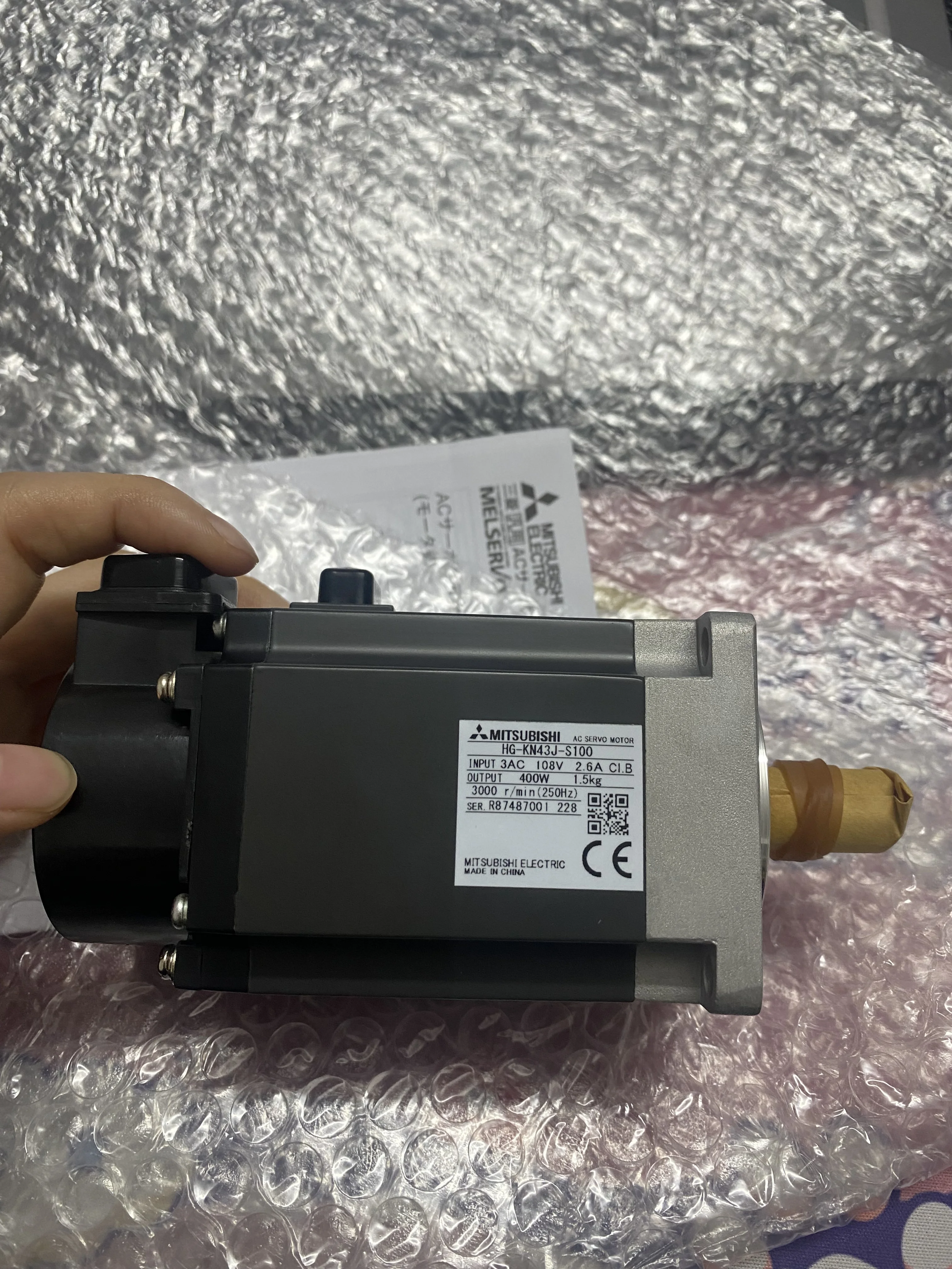 New-original Mr-je Series 400w Servo Motor Hg-kn43j-s100 - Buy Hg-kn43j ...