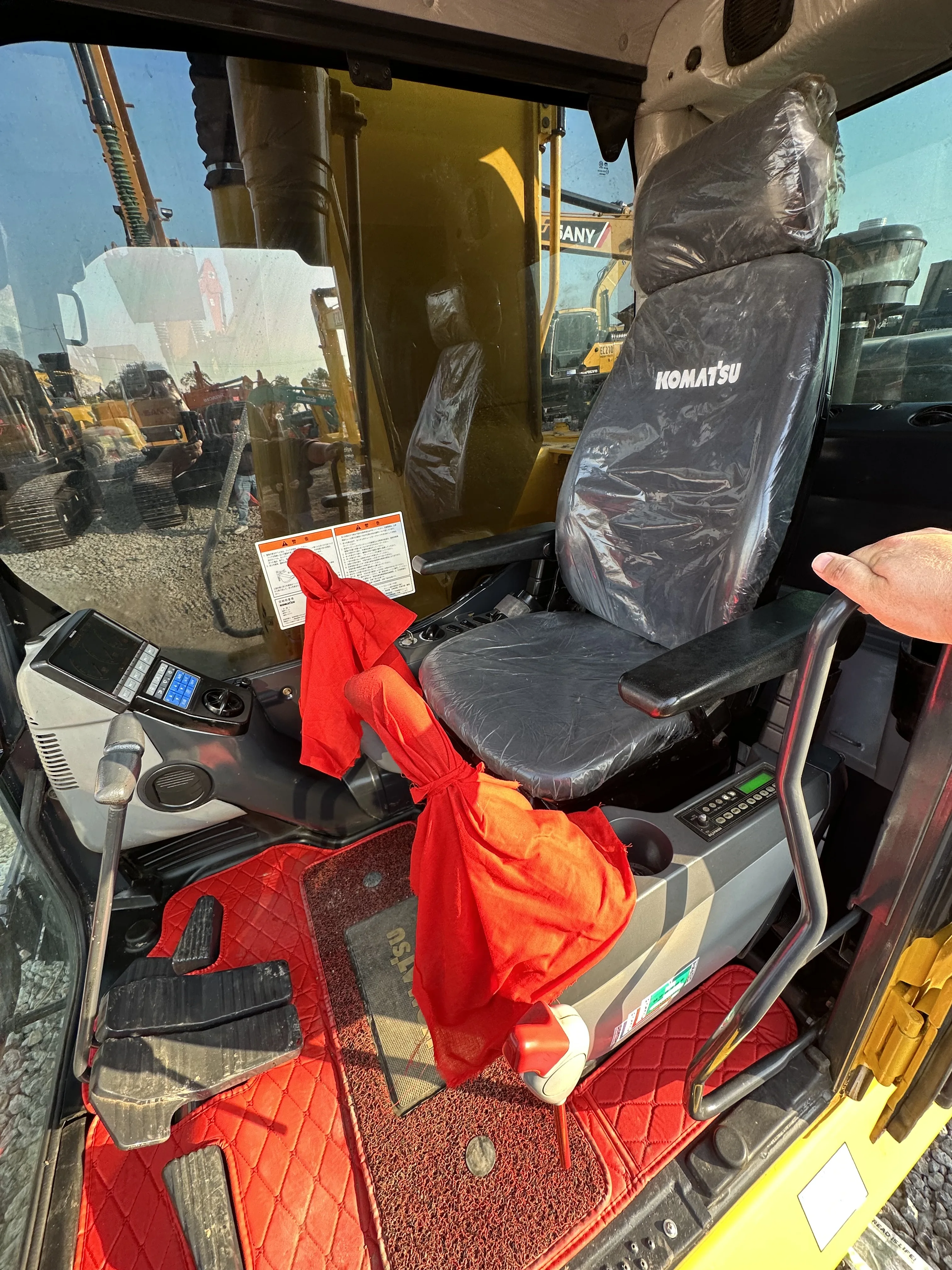 Japan Made 96% New Komatsu Pc200-8 Reasonable Price Medium Size 20 Ton ...