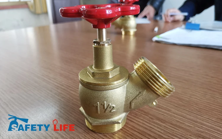 Brass 1.5 inch 2 inch fire hose reel fire hydrants-SAFETY LIFE FIRE ...