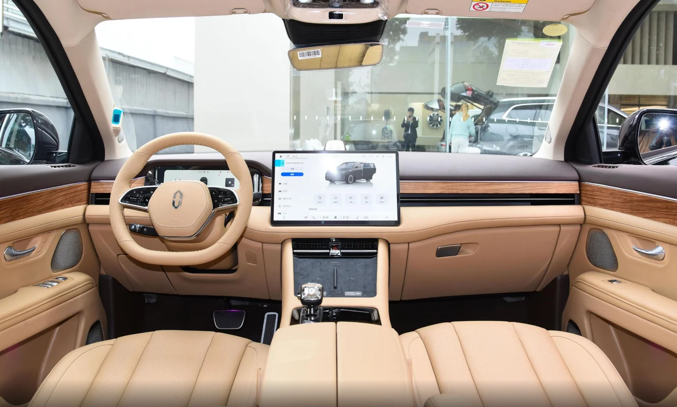 Huawei Aito M7 Plus 4wd Five-seater New Energy Vehicles Manufacturer In ...