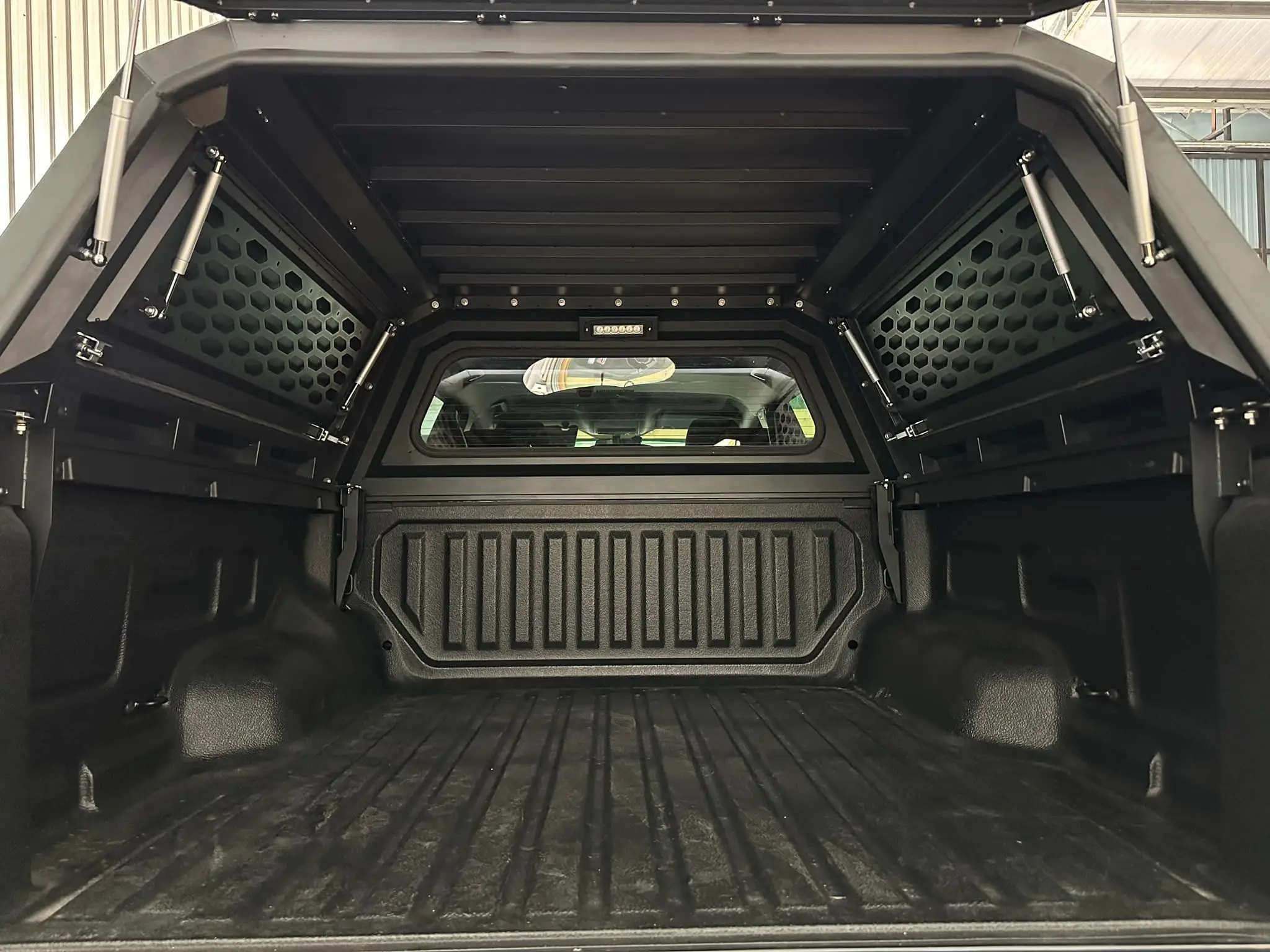 Customizable Black 4WD Aluminum Alloy Canopy Topper for Ford Raptor ...