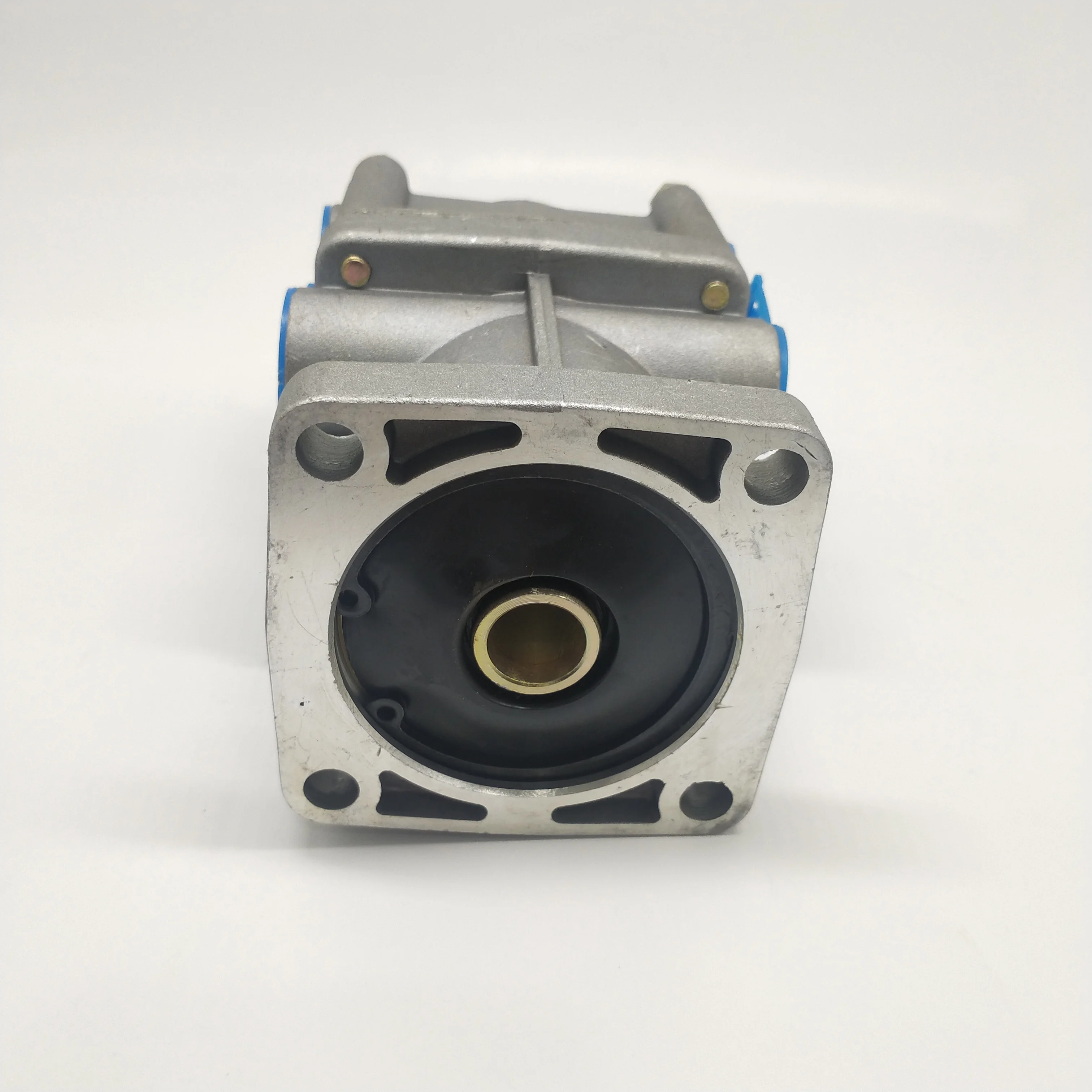 Foot Brake Valve Latest Technology For Truck Air Brake Valve 4613150080 ...