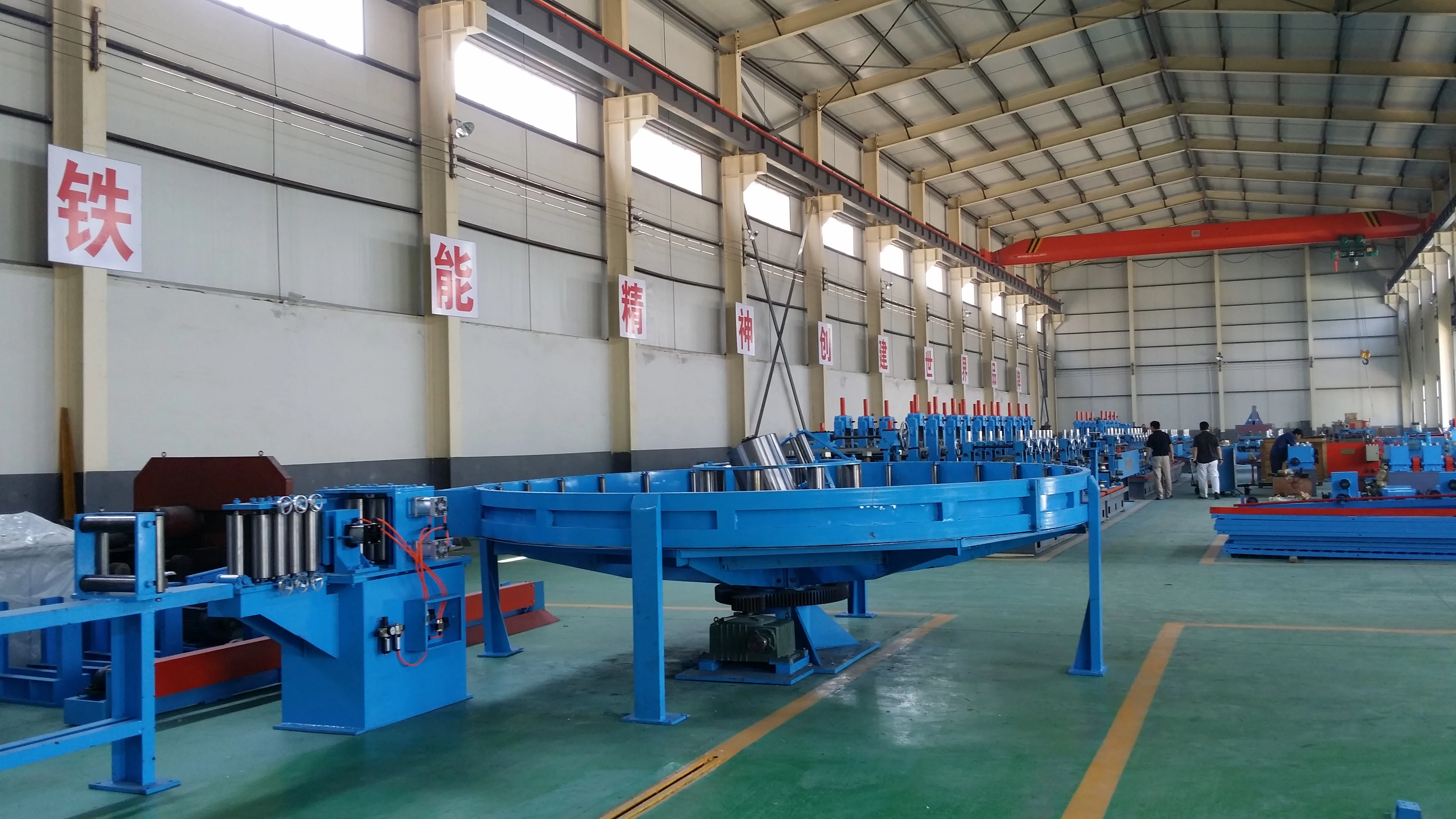 Vertical Cage Loop Accumulator - Efficient Pipe Storage