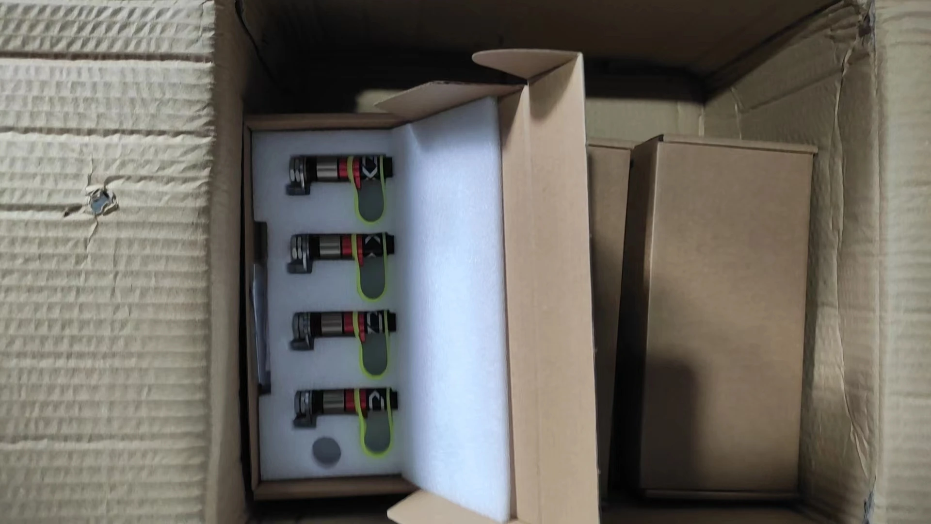 Speedy Air Deflating Nozzie - Efficient Tire Deflation