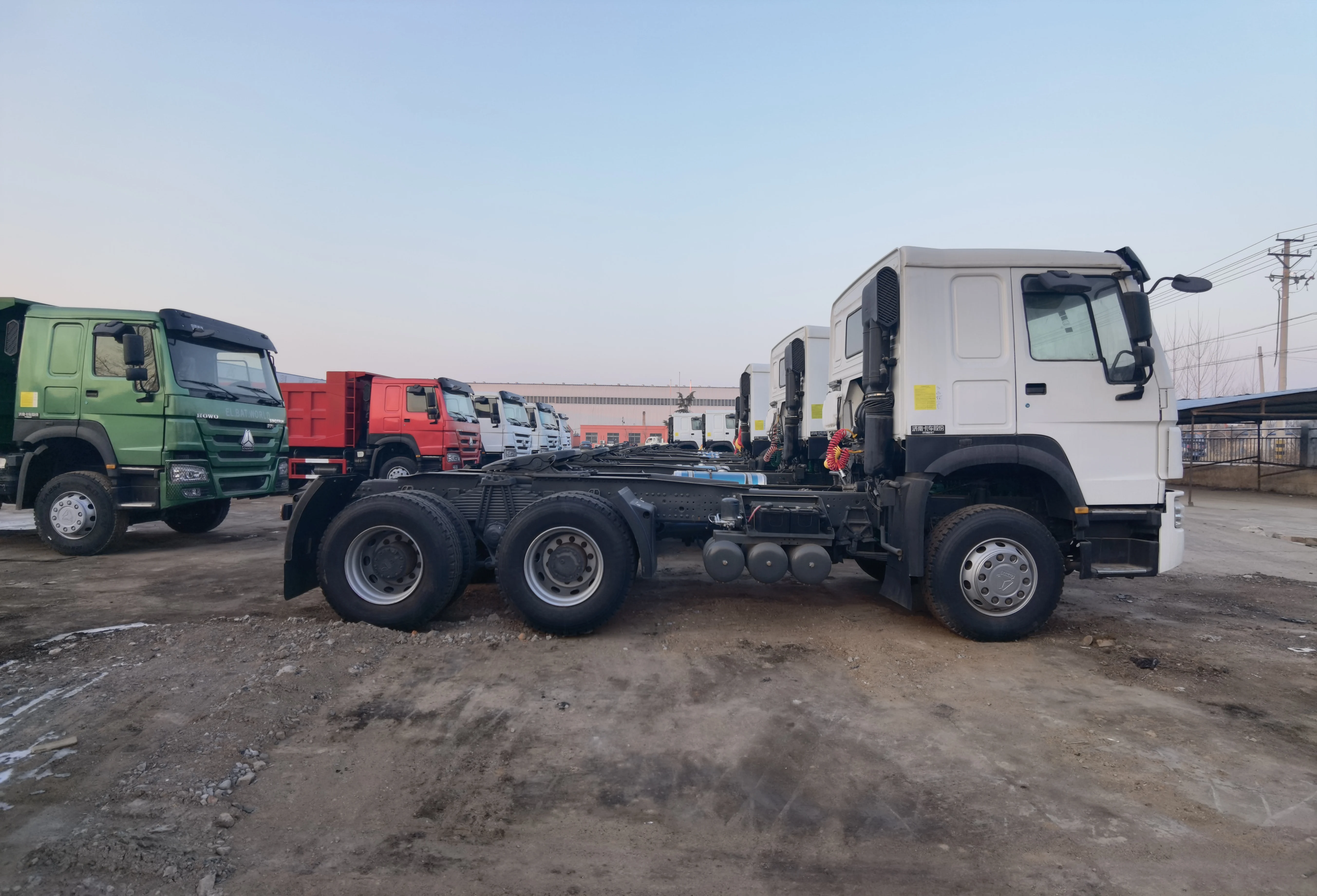 Africa Hot Chinese Brand Howo Heavy Tractor Truck 50t Diesel Fuel Left ...