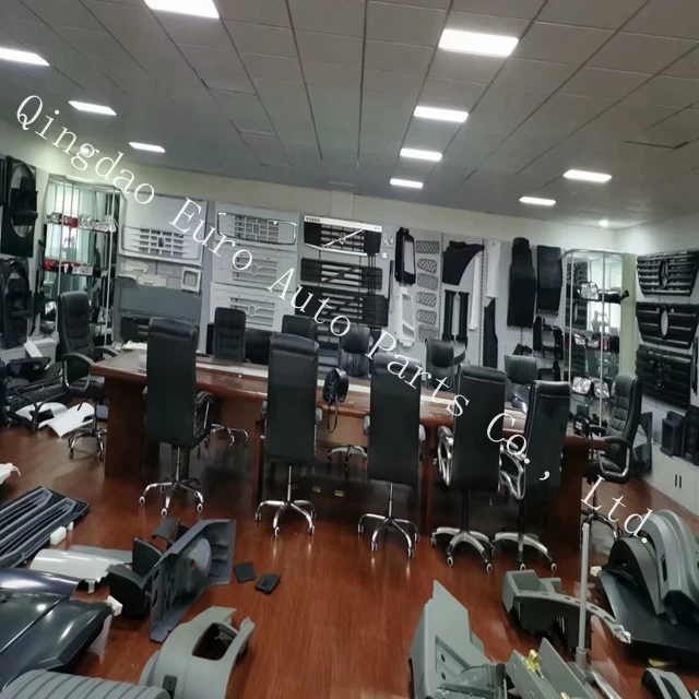 Scania Front Mudguard Bracket 1390747 - Durable & Reliable