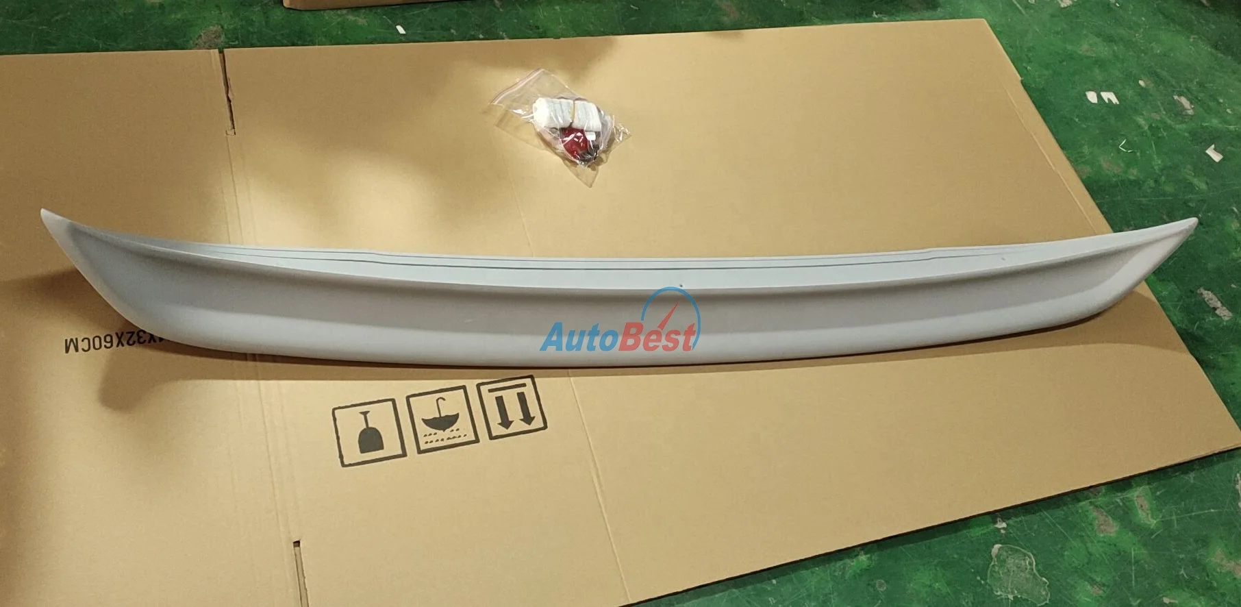 Toyota Hiace Grandia Spoilers - Enhance Style & Performance