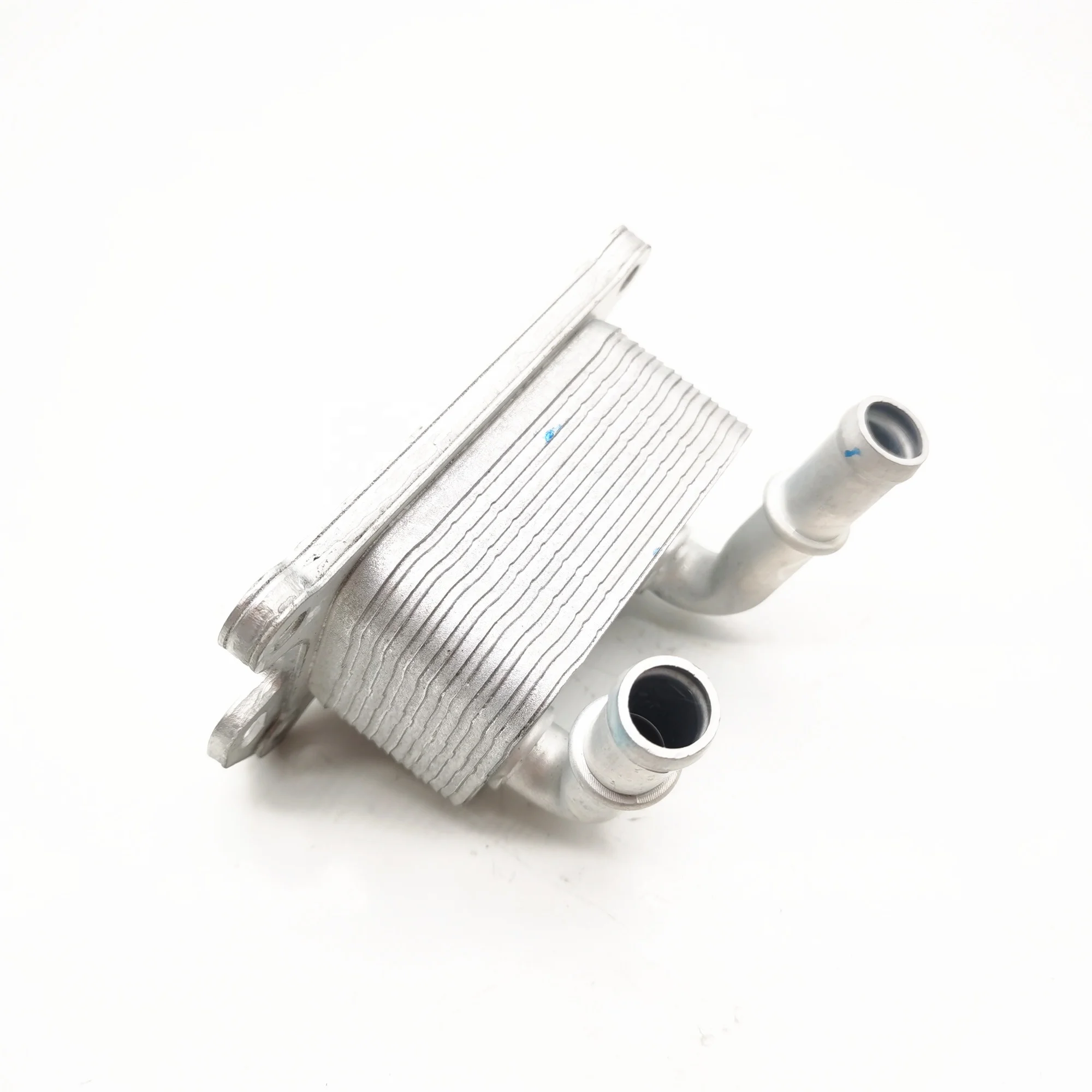 High Quality Automobile Engine Oil Cooler For Renault Smart Mercedes ...