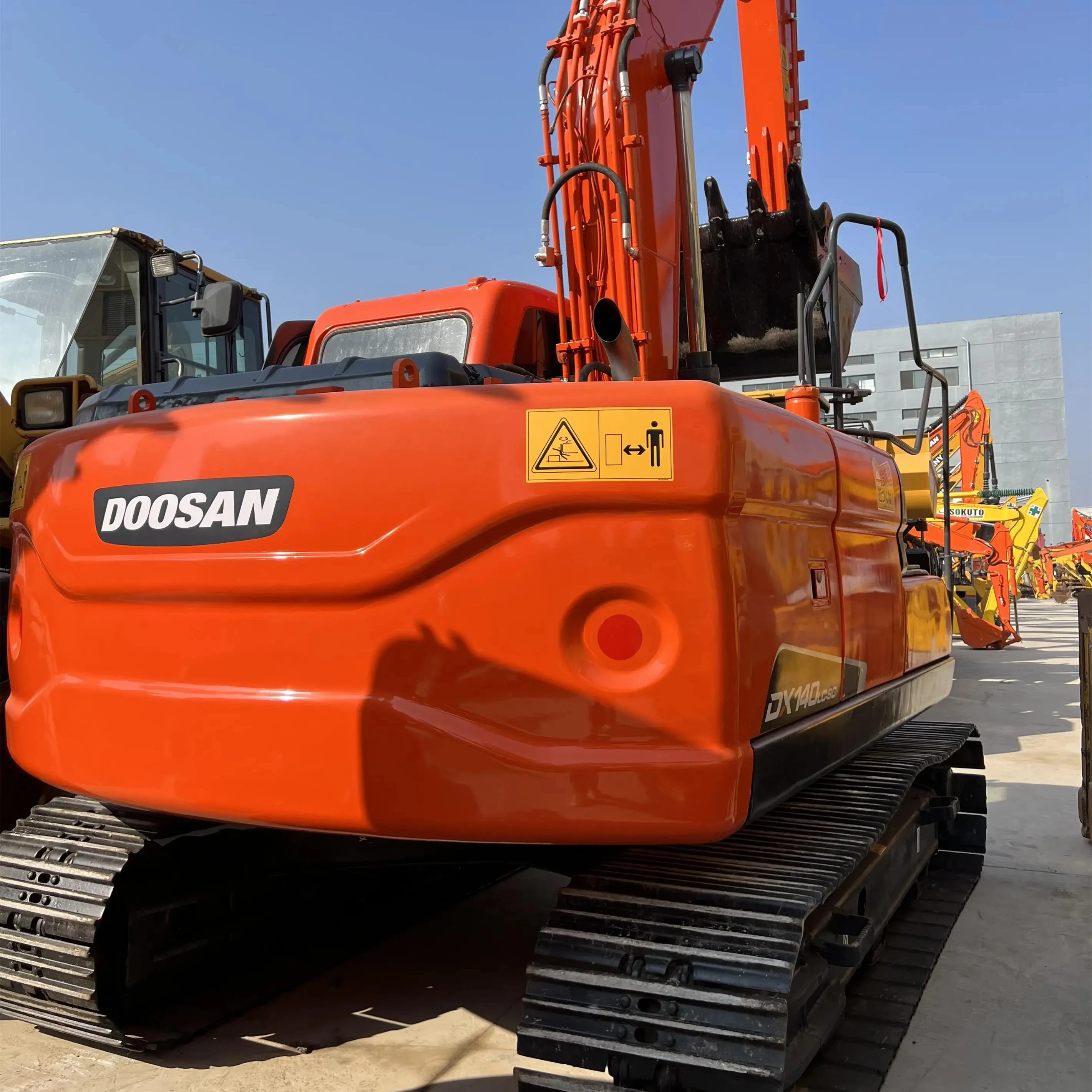 Used Doosan DX140 Excavator Dx140lc-9c 14t 15t Excavators Construction ...