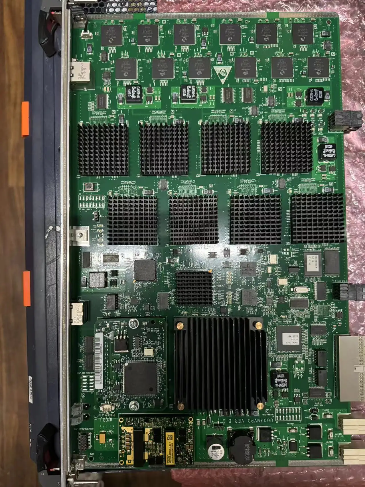 Huawei Umg8900 Mvpdc 03056074 (3ktc+2kec) 03052950 (3ktc) 03052735 ...