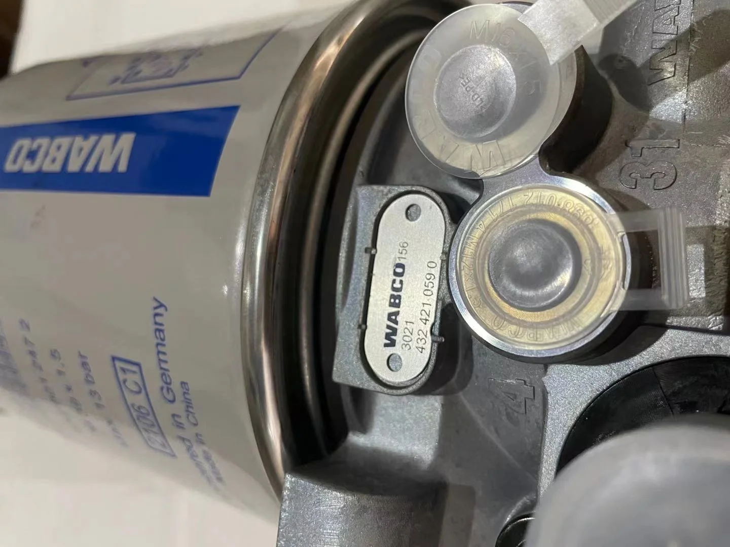 Original Wabco 9325001130 3515020-73b Air Processing Unit Kamaz 5490 ...