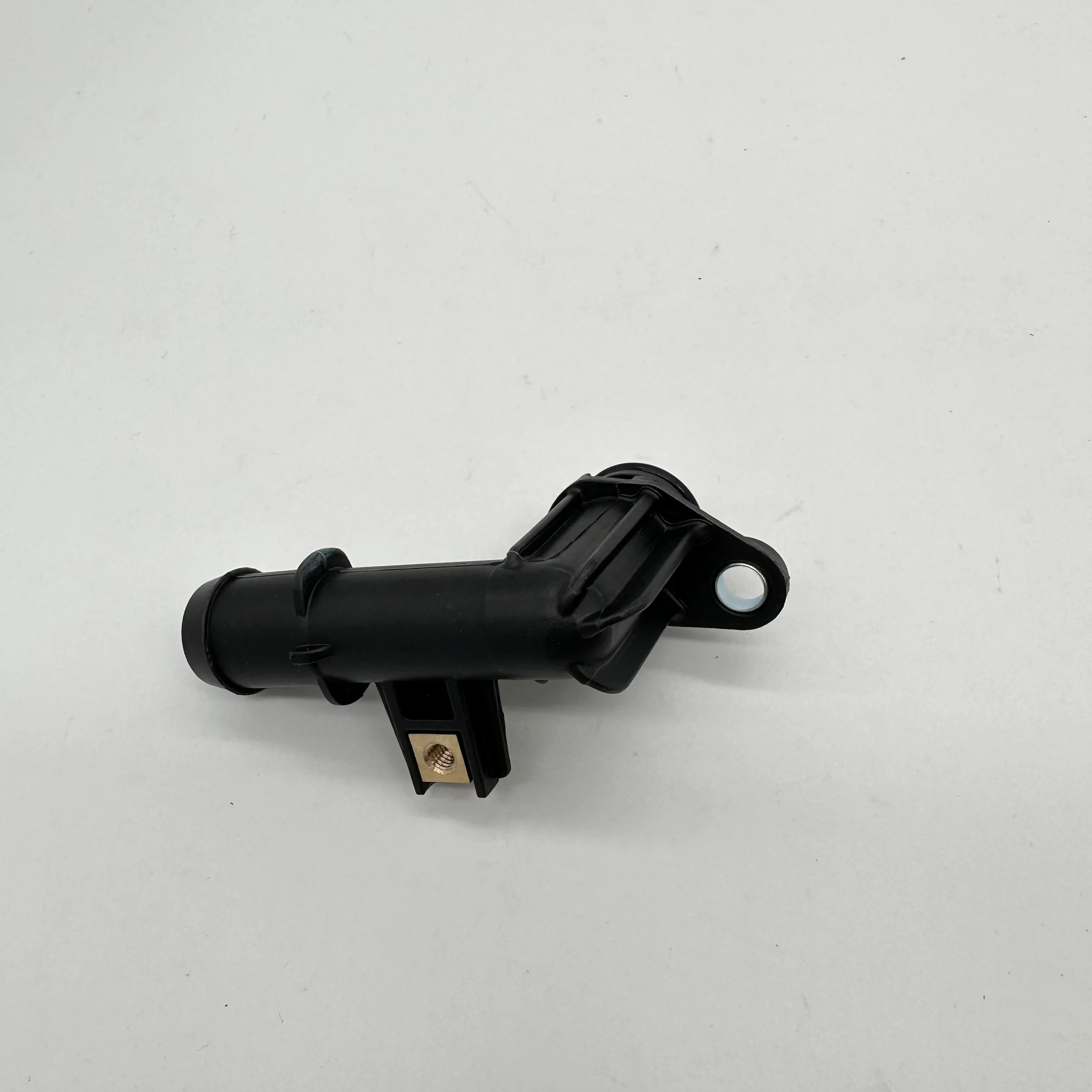 Jaguar F-PACE Engine Water Outlet - LR092130 JDE38625