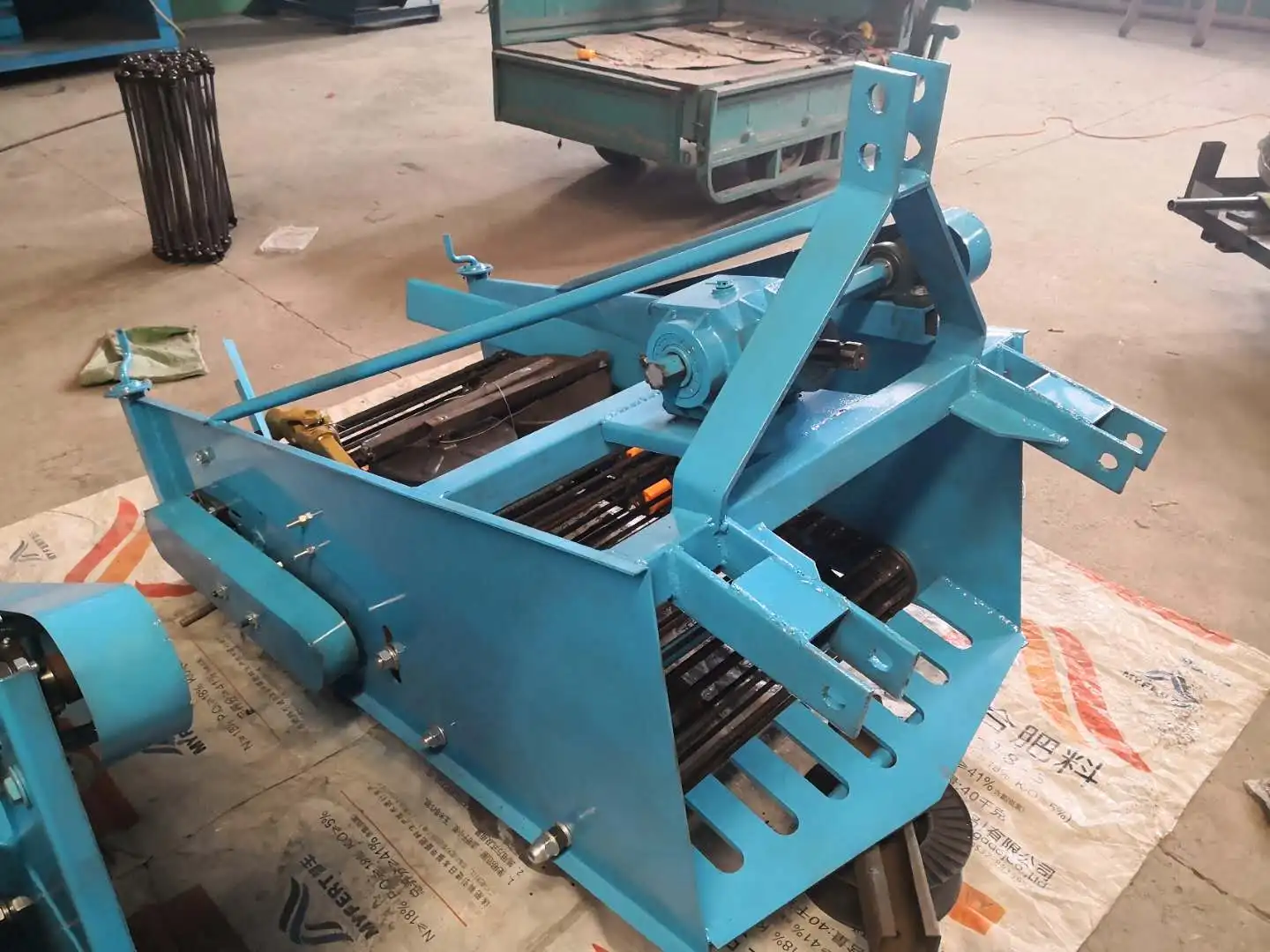 Multifunctional Quarrying Machine - Efficient Stone Picking